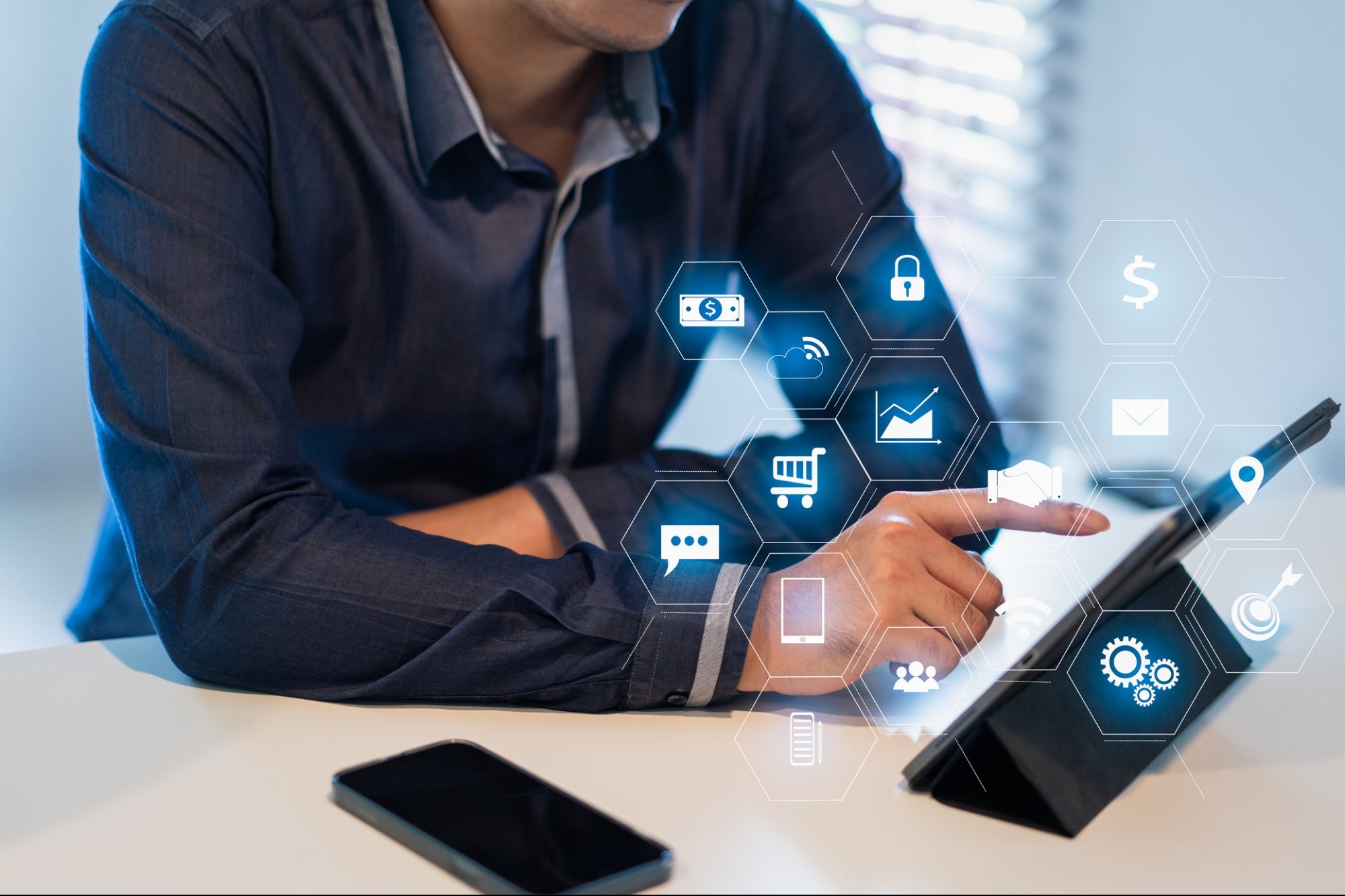 5 New Public Relations Trends for 2023 - purshoLOGY